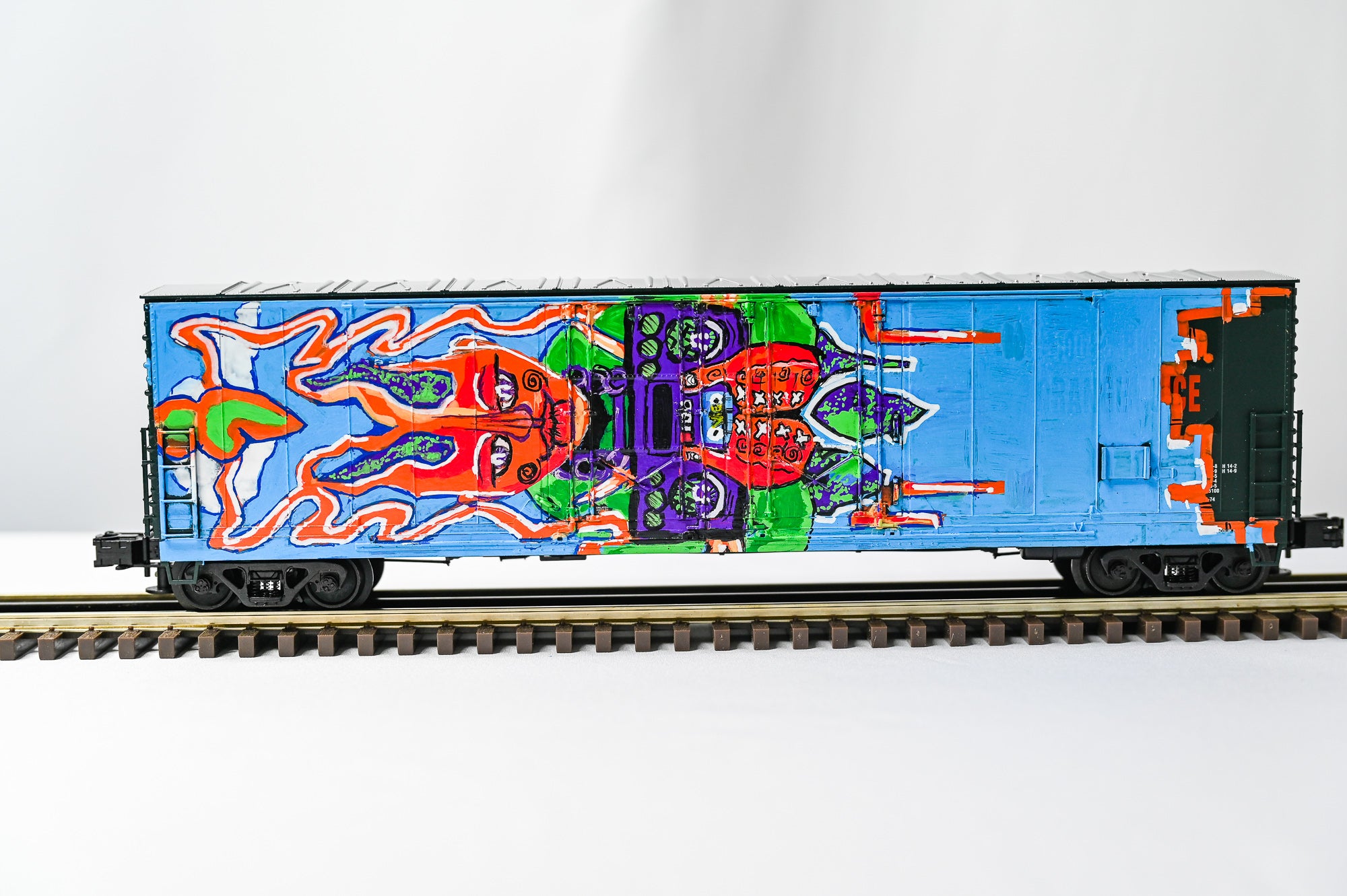 Atlas Tropicana Orange Juice 53' Double-Plug Door Box Car | O Scale