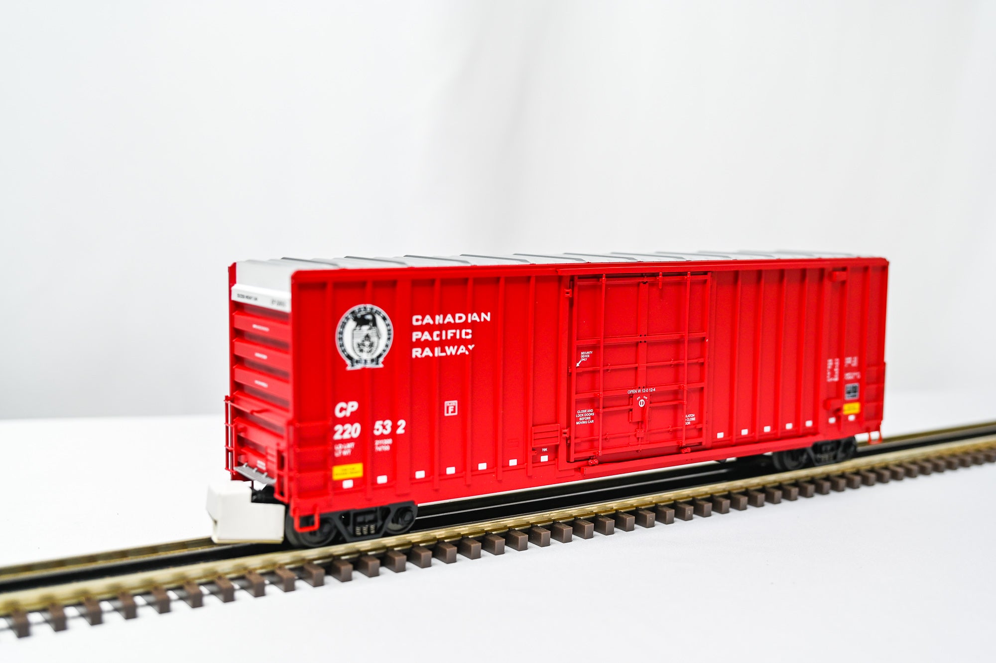 MTH Canadian Pacific 50 Foot High Cube Boxcar | O Scale