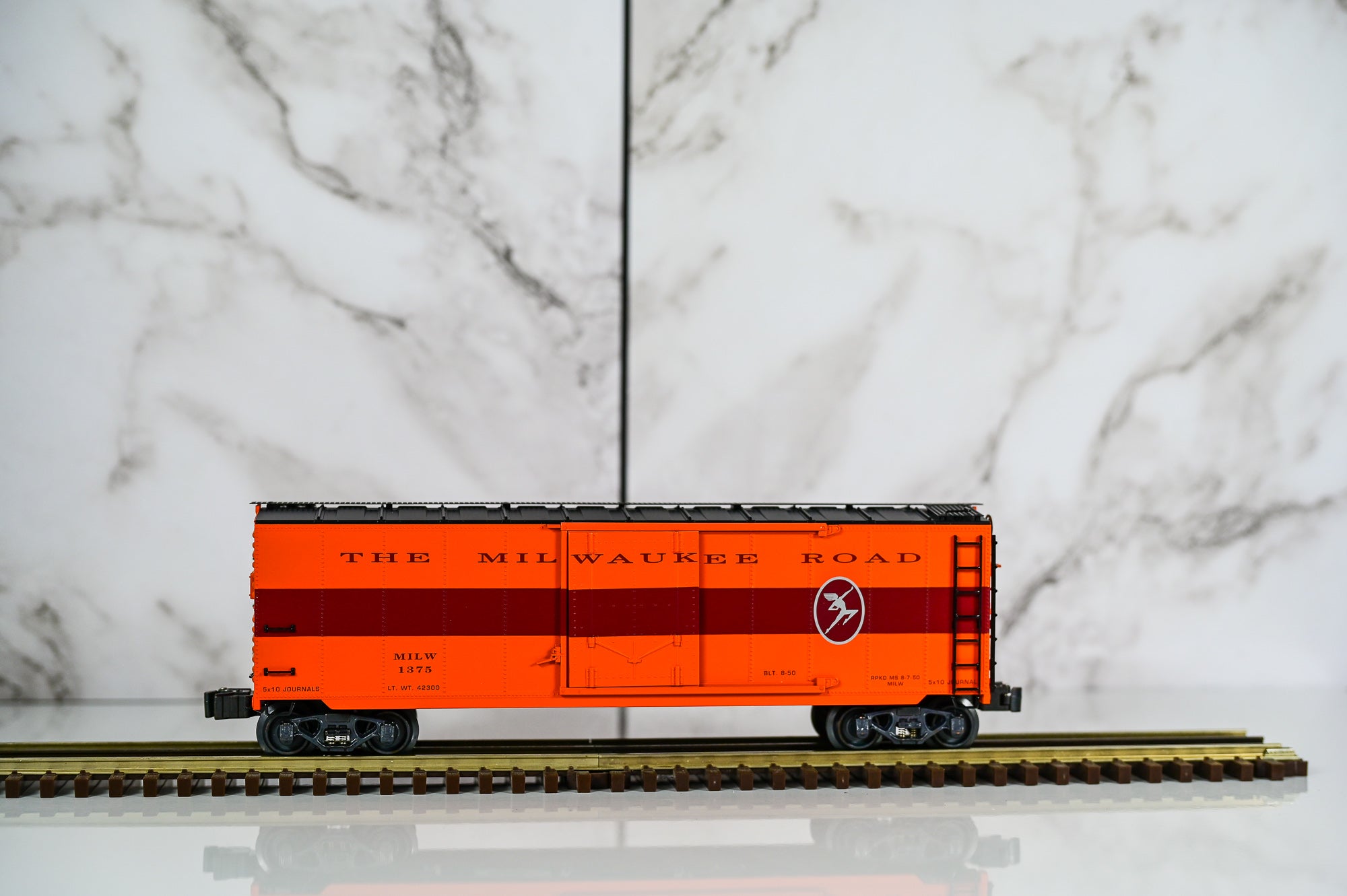 K-Line Milwaukee Road Express Service Boxcar #1375 | Freight Car | O S